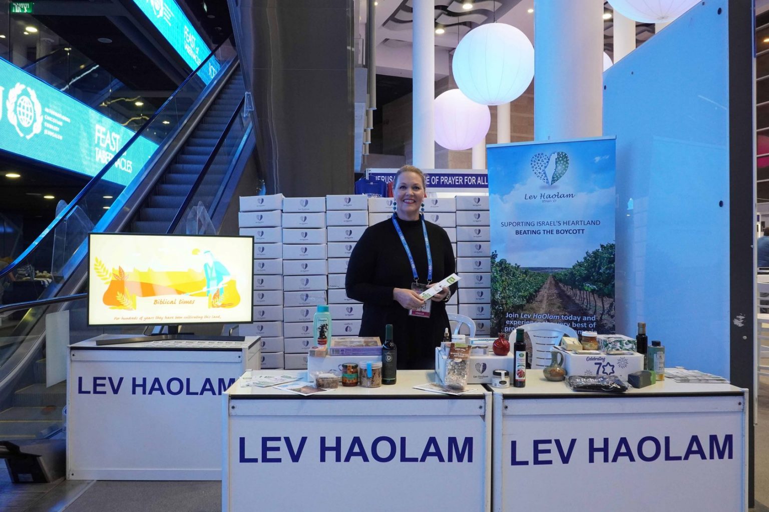 Lev HaOlam Friends and Family United at the Feast Of Tabernacles in ...